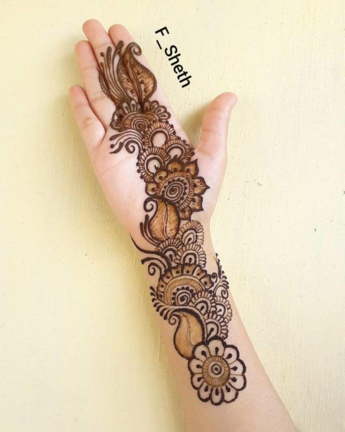 [100+] Sawan Mehndi Designs 2025 - FinetoShine