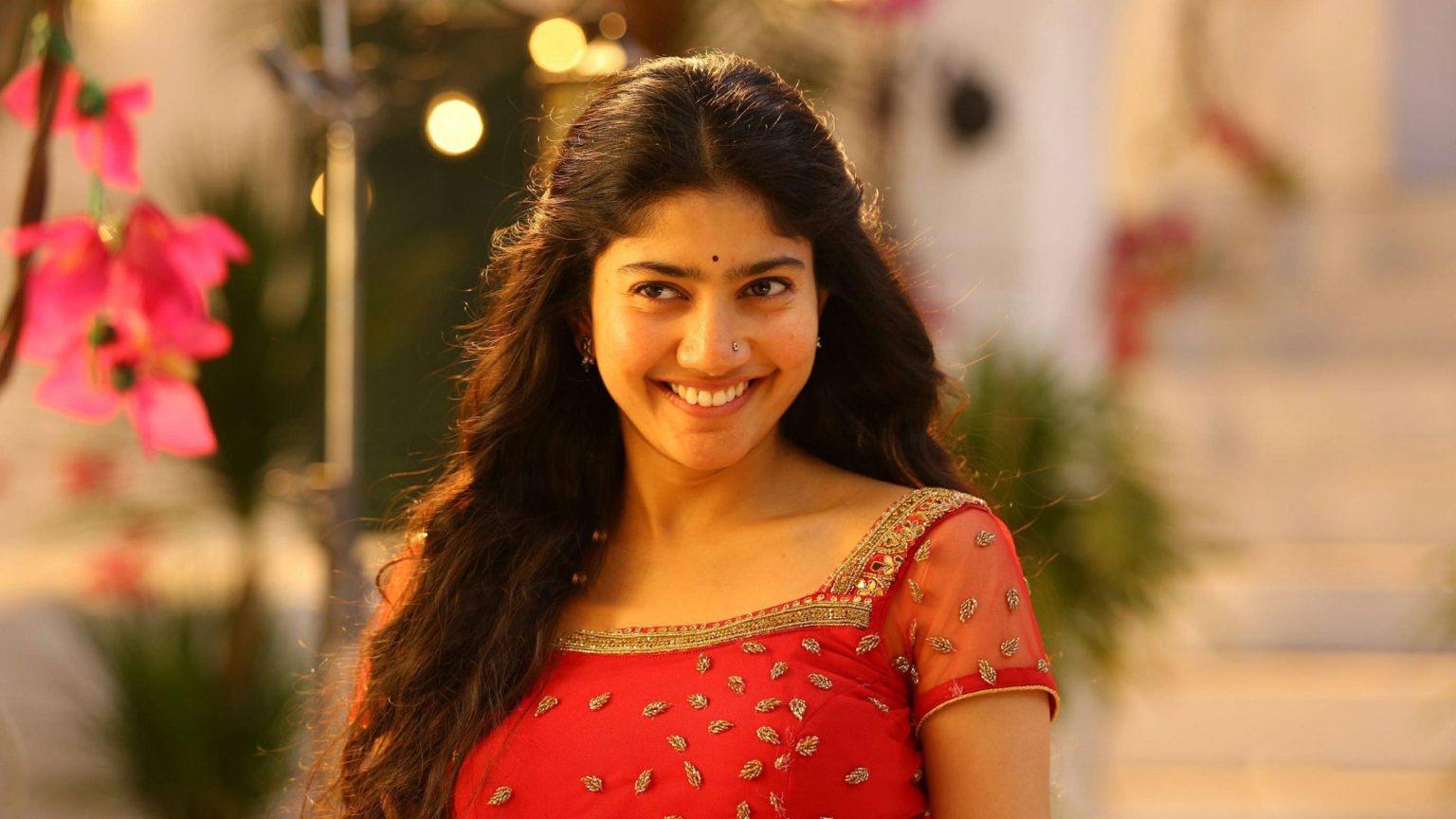 [100+ New] Sai Pallavi Photos 2026 - FinetoShine