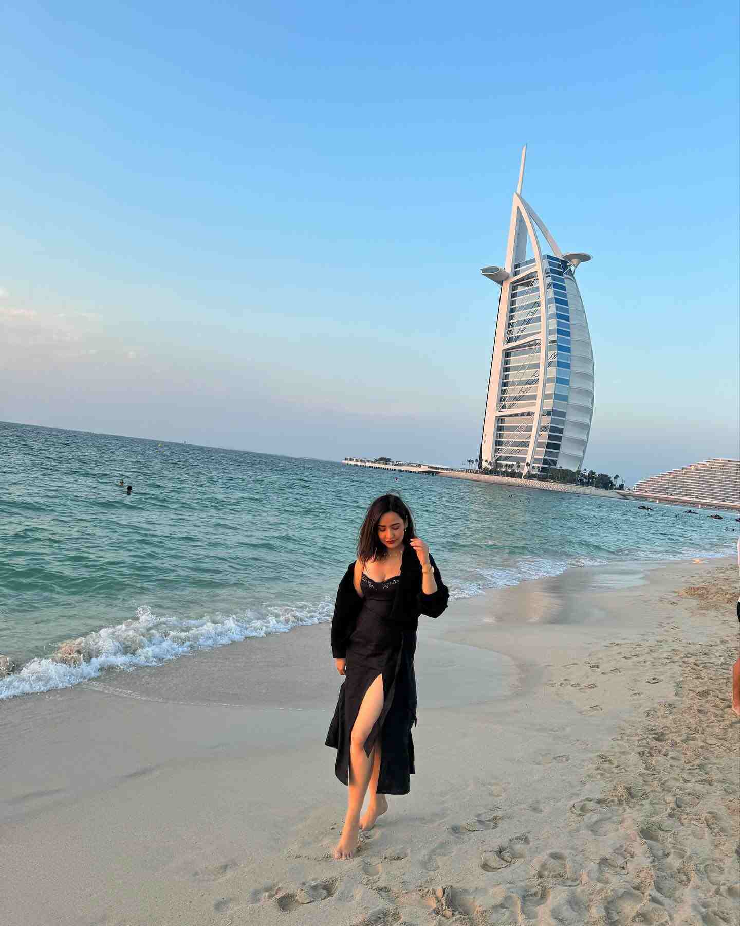 [100+ New] Neha Sharma Wallpapers 2025 - FinetoShine