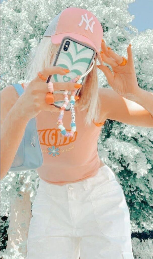 [100+ New] Preppy Profile Pictures 2025 - FinetoShine